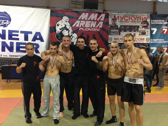 България със седем състезатели на световното по ММА в Лас Вегас ...