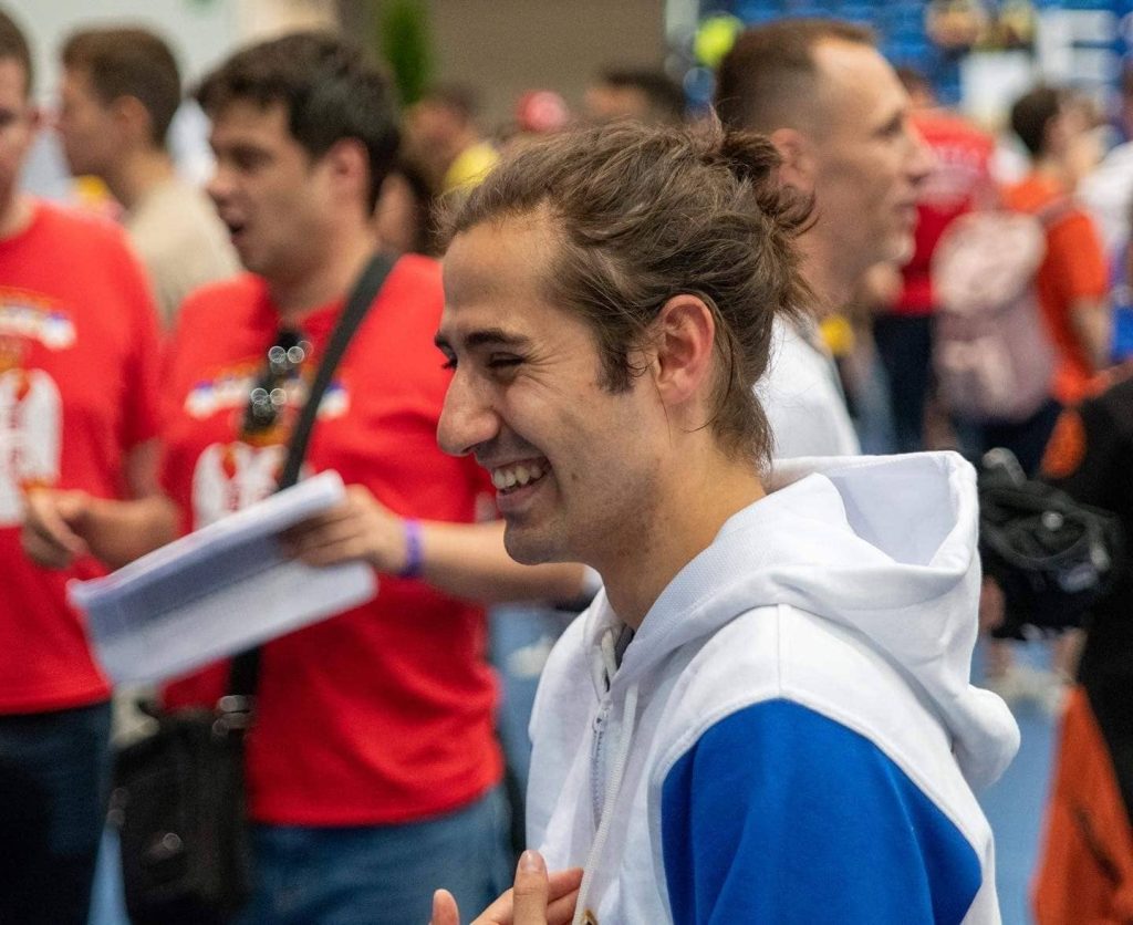 Кикбоксьорът Борислав Радулов стана част от Европейския тим на Top Ten ...